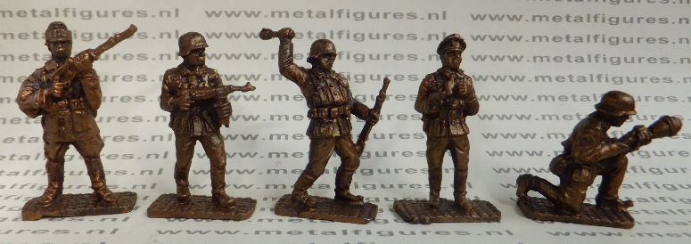 Niena :: Metalfigures